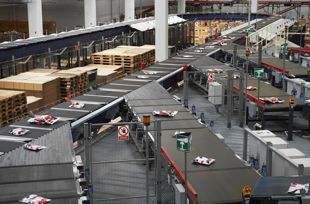 Solutions that fit the Fashion industry | Warehouse & Logistics News